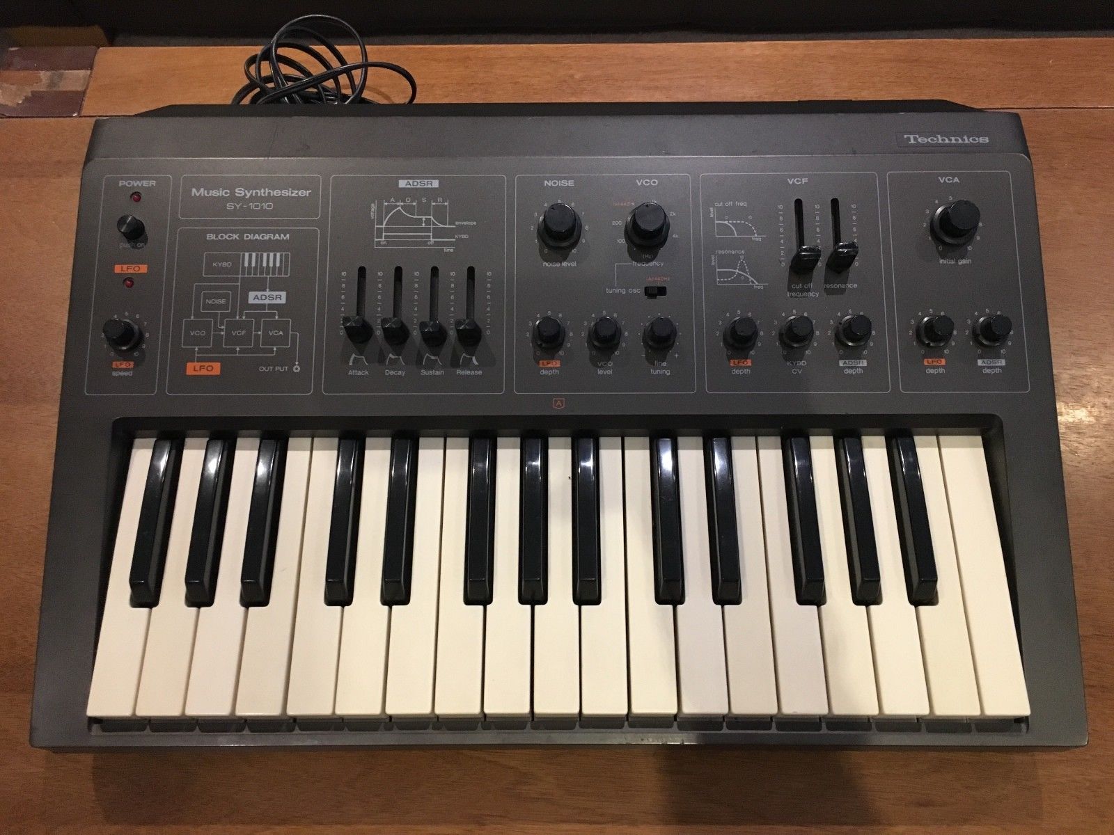 MATRIXSYNTH: Technics SY-1010 Monophonic Analogue Synthesizer