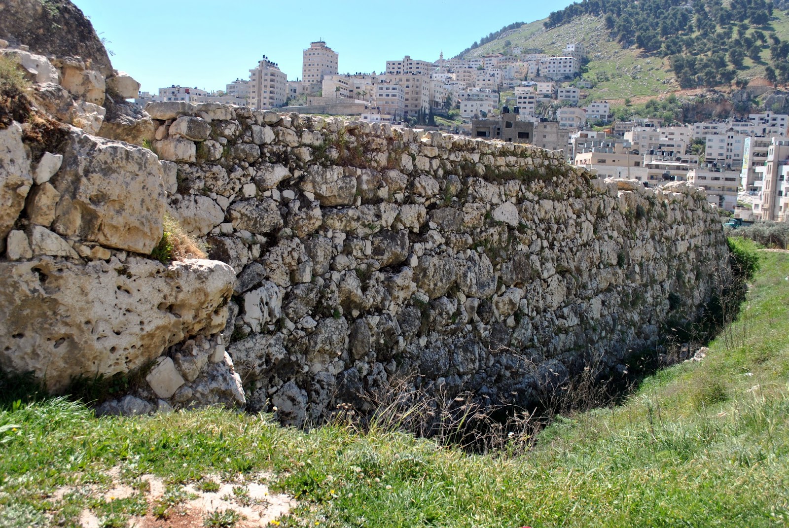 the Grabers: Shechem, Jacob's well