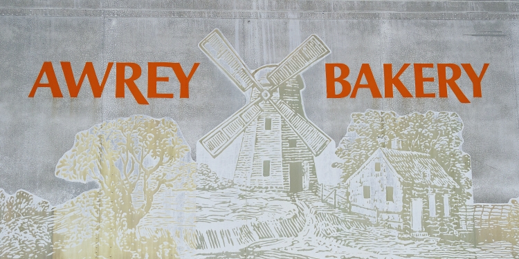 Photographic Art by James C. Ritchie: Awrey Bakery sold, brand saved