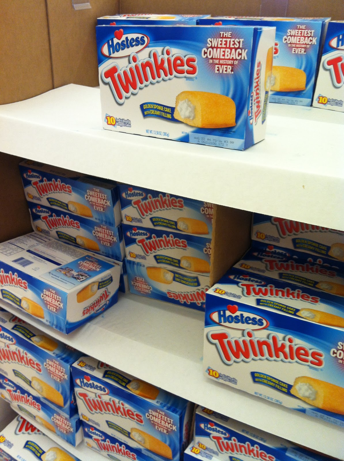 The Holidaze Hostess Twinkies Are Back