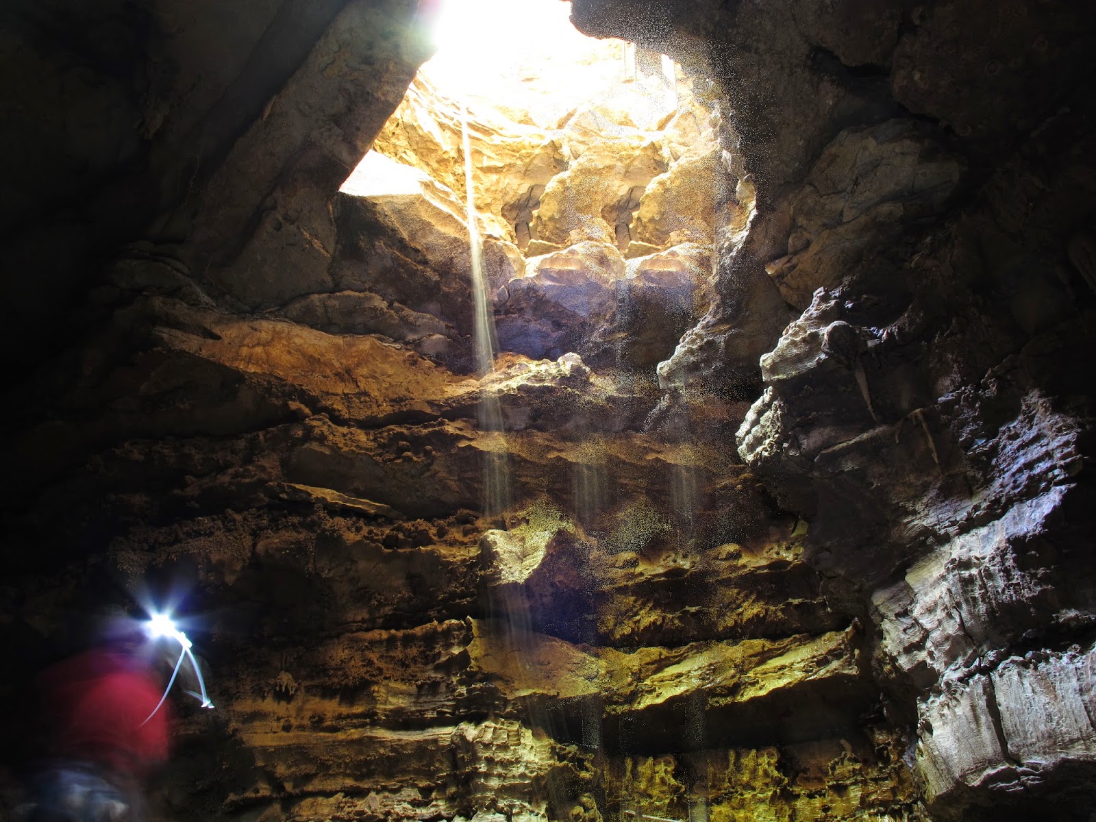 BINKLEY CAVE BIG BONE MOUNTAIN PHOTO TRIP - ADAM HAYDOCK