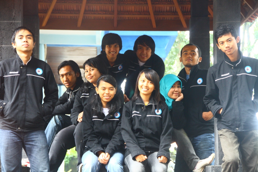 PROGRAM STUDI TEKNIK INDUSTRI: LABORATORIUM PEMROGRAMAN KOMPUTER