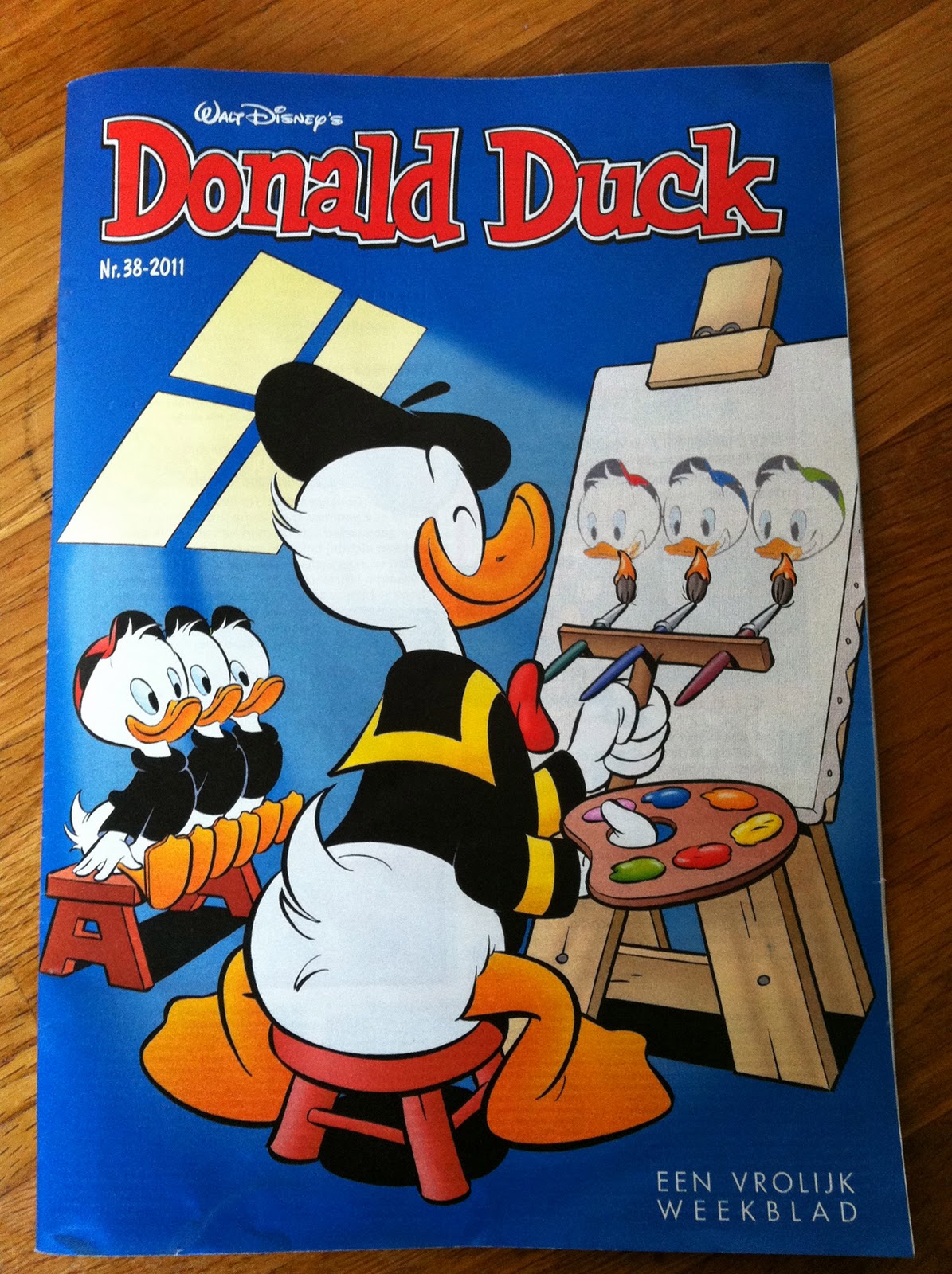 121 De nieuwe Donald Duck in de bus | Allemaalfotoos