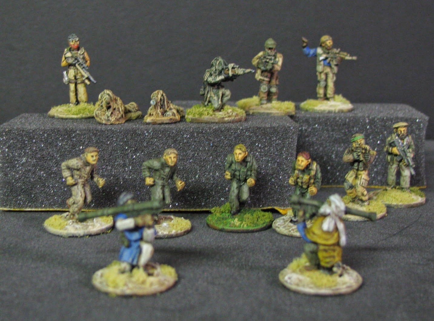 Up River...one nerds trip to a miniature heart of darkness: Figures ...