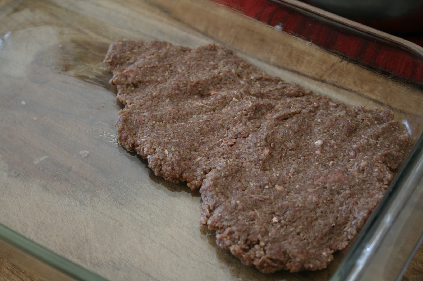 Julia's Cookbook: Kibbee Bi Saniyeh (Kibbee in the Tray)