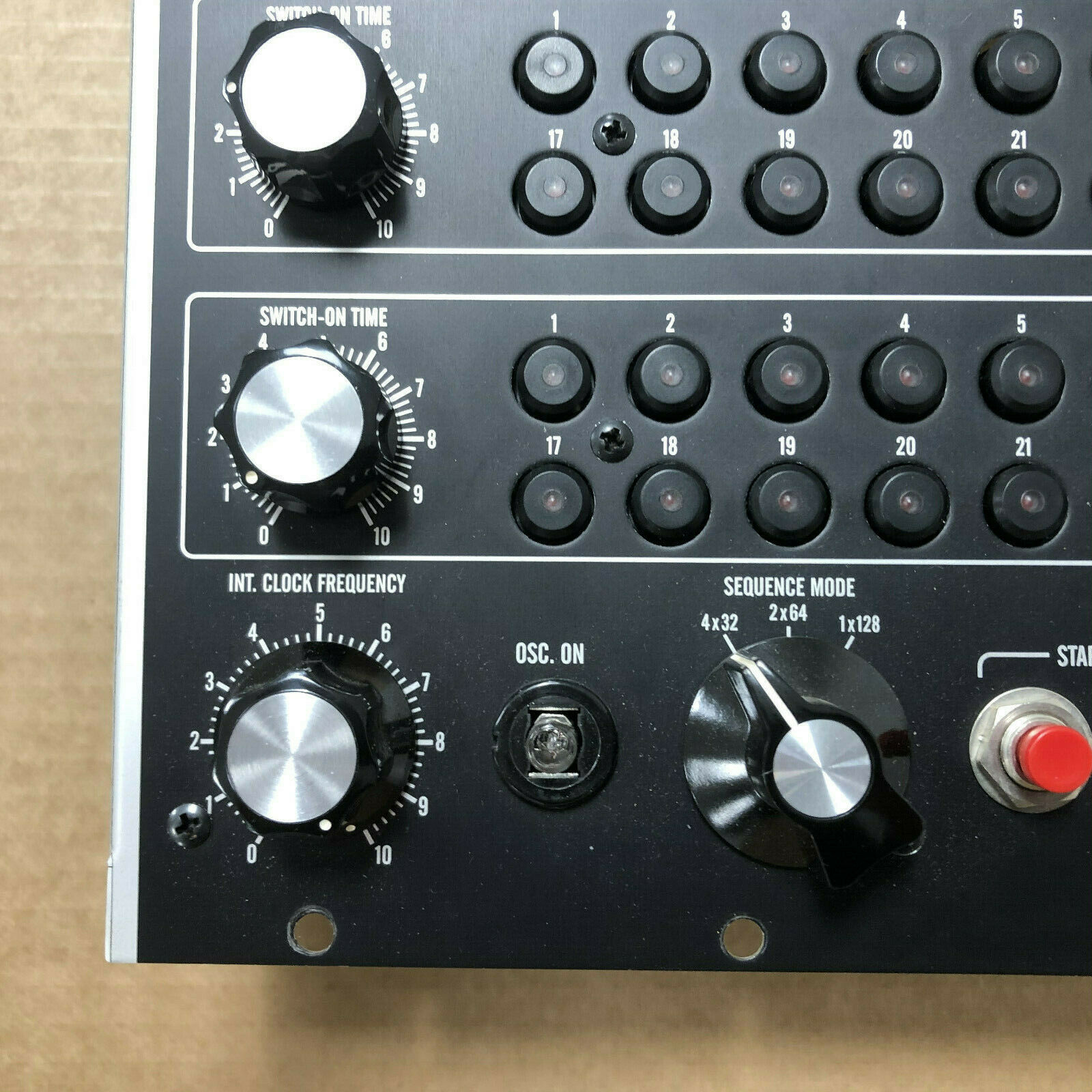 MATRIXSYNTH: Moon Modular 568 Trigger Sequencer + 568A Assistant & 568P Programmer Synth