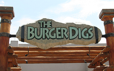 Universal Landing: The Burger Digs