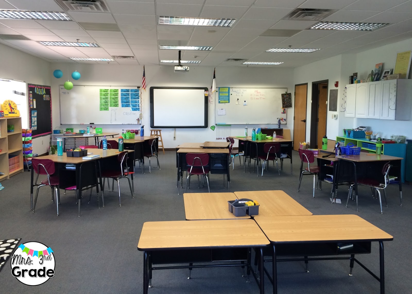 CLASSROOM REVEAL!! - Cassandra Hathaway