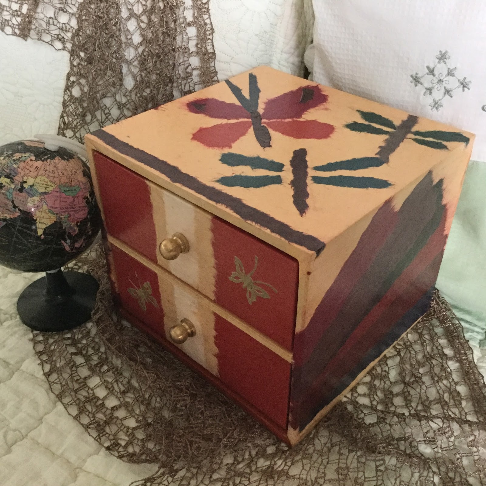 EthnoScopes : Tracks of an Anthropologist: Making Hanji Crafts in Anguk ...