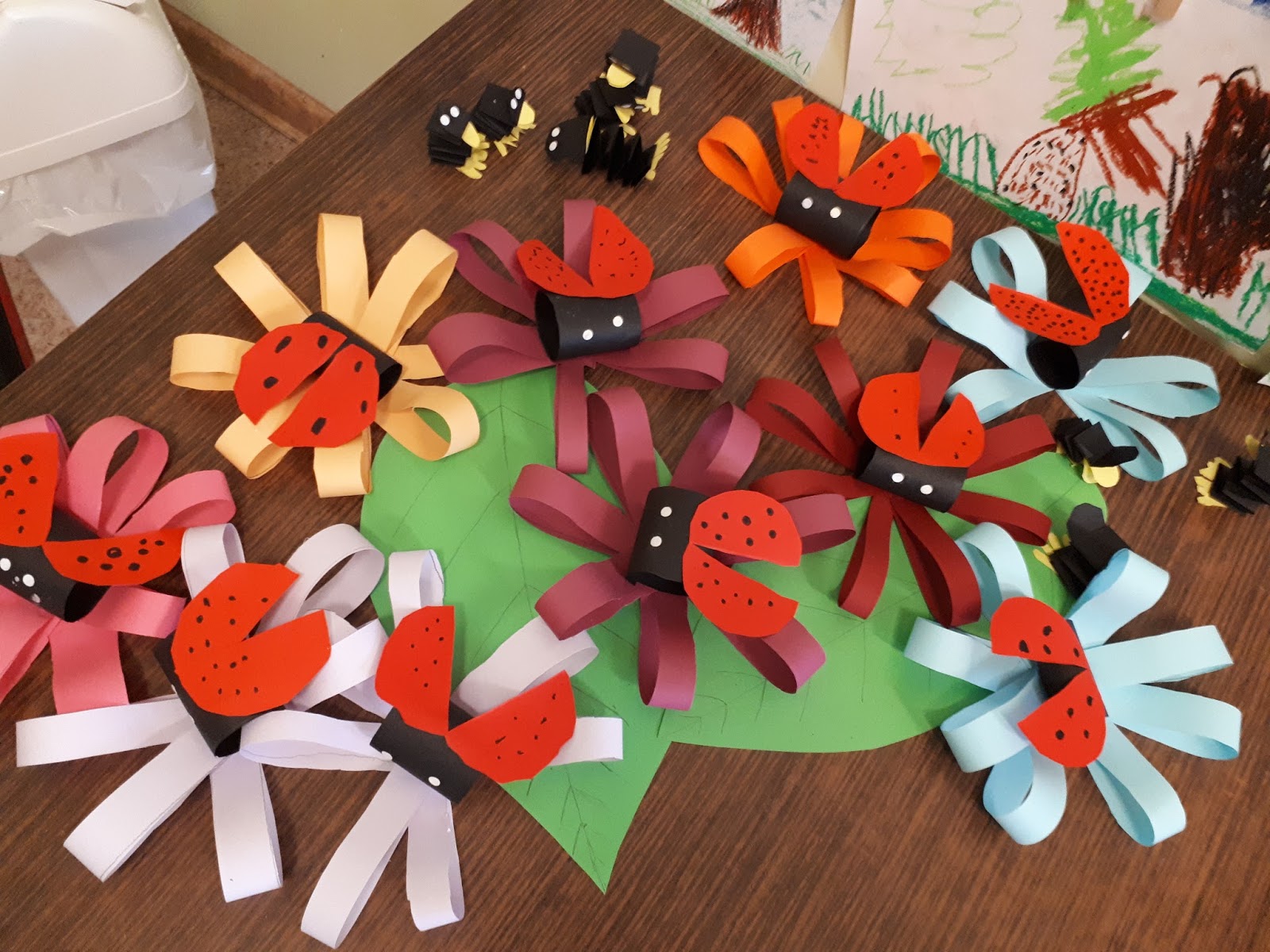 Roheline Kool Eestis Tallinna Tuule Lasteaed: Kõik putukad ja mutukad ...