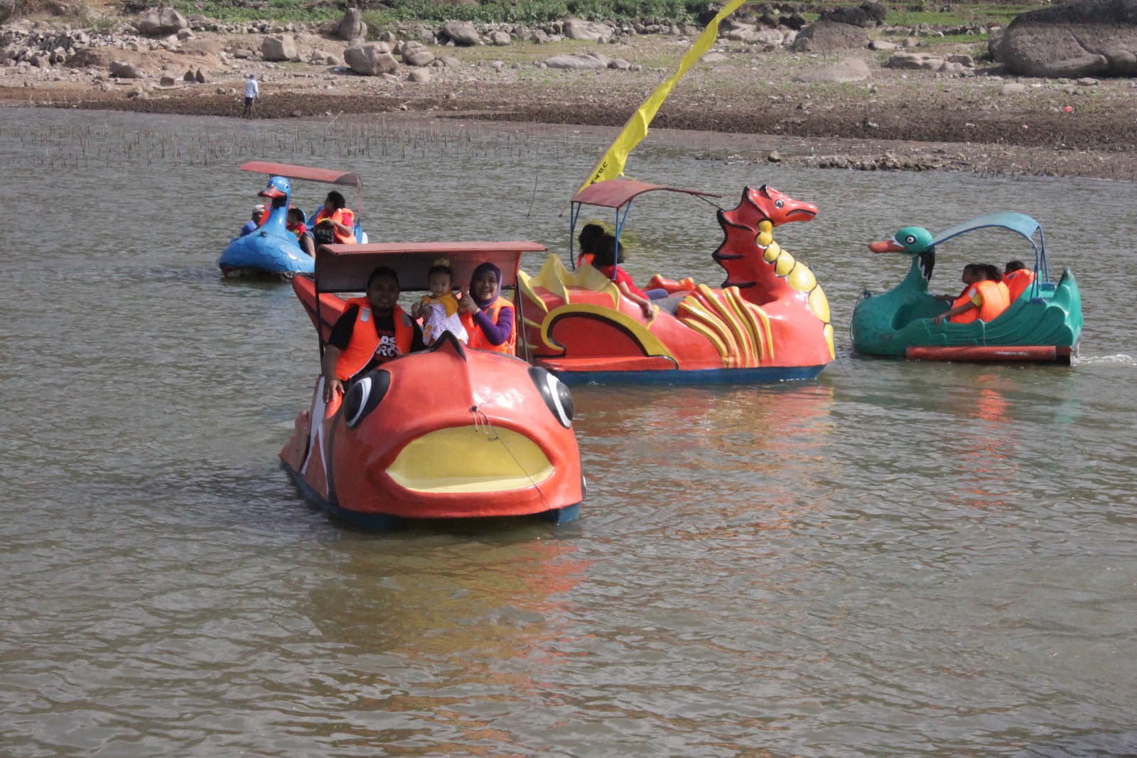 Wisata Waduk Gajah Mungkur Wonogiri | metamorf