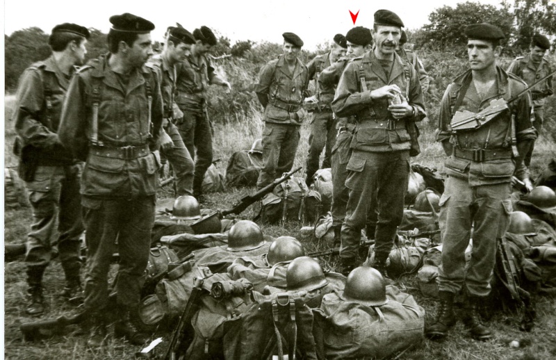 The Beret Project: The Distinctive Beret of the Commandos de Chasse