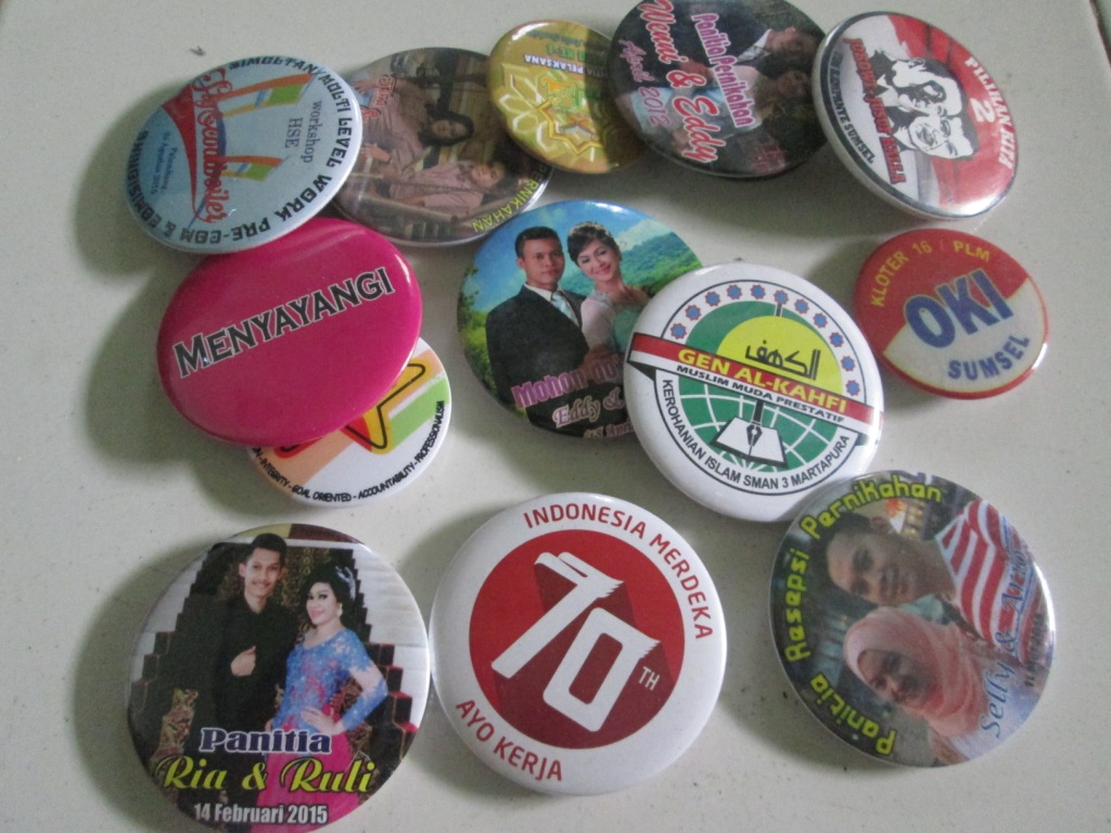 Pin talent atau bross | Percetakan palembang