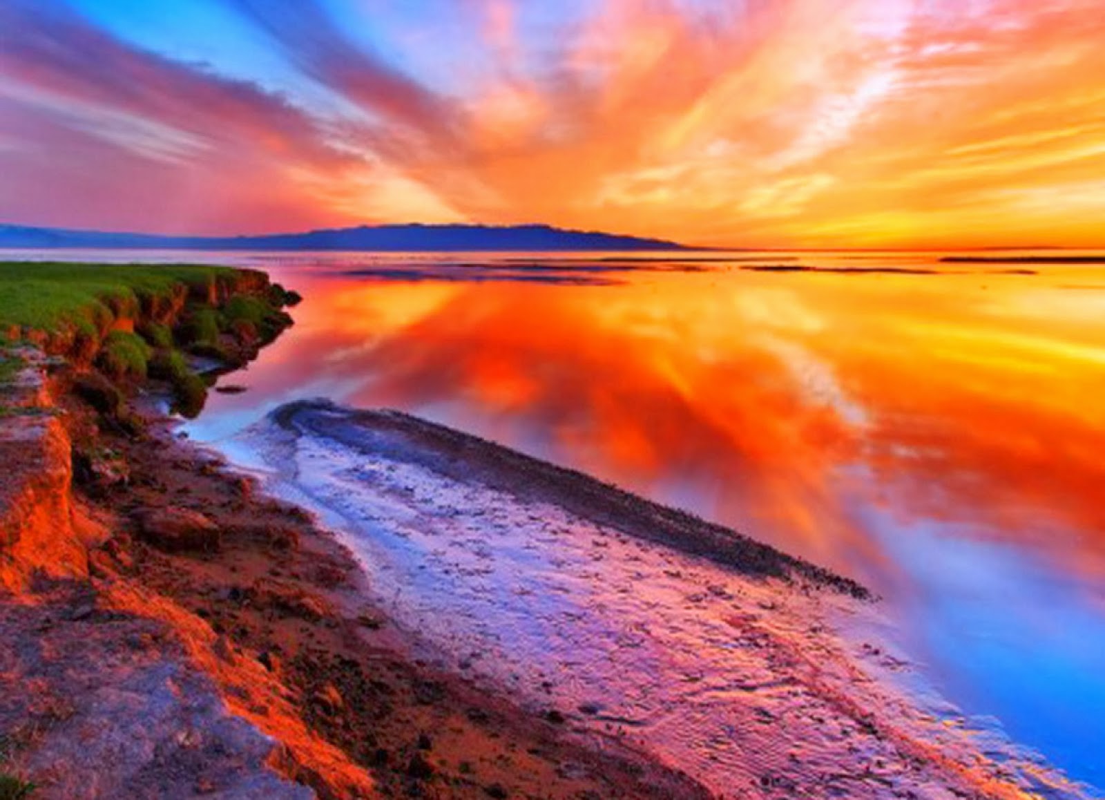 Beautiful Wallpapers: Amazing sunset Fb covers