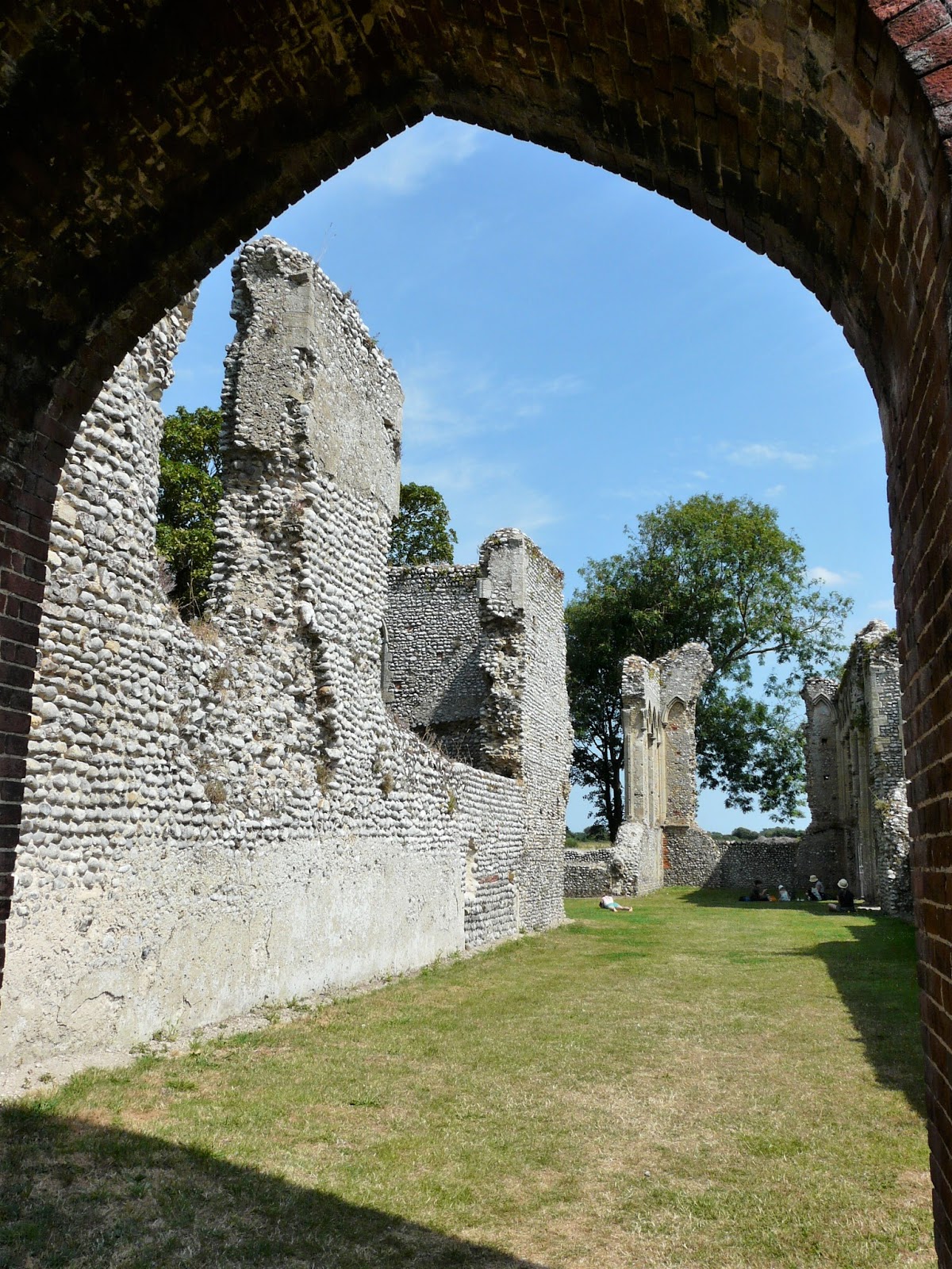 Cindy's Snaps: Beeston Bump, Beeston Priory and Sheringham....