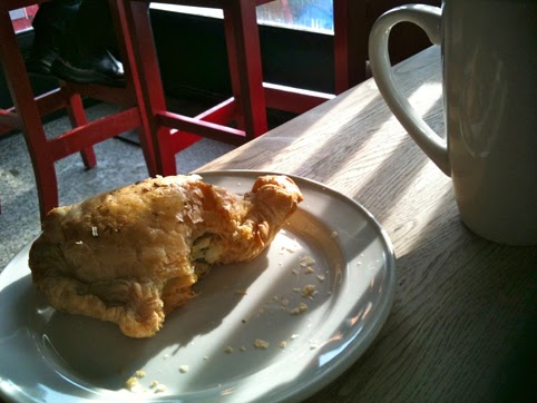 Toronto Urban Strolls: Will be missed: Victor's Letters of Love around ...