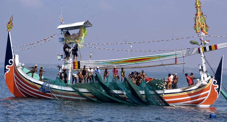 Muncar Pertahankan Peralatan Tradisional - Blog Anak Nelayan