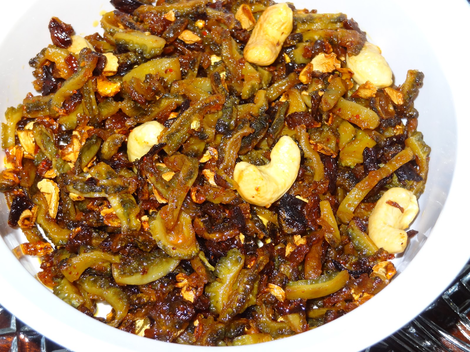 SpiceNFlavors: Crunchy karele ki subzi with cashews