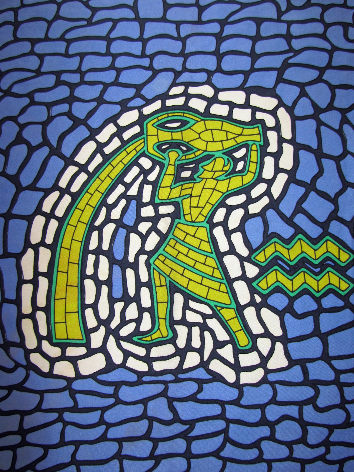 Rogue Vintage: Aquarius Style: Amiable