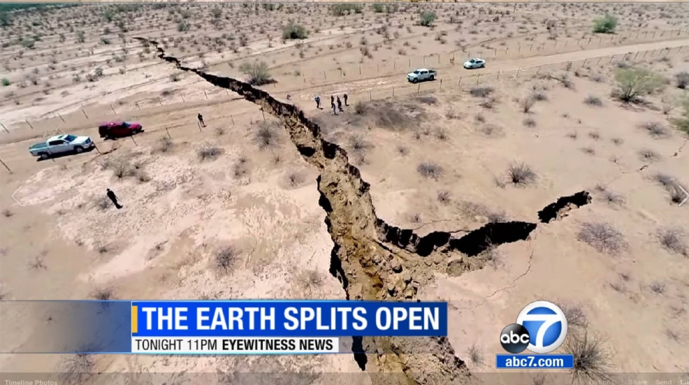 THE LAST SIGNS: Giant crustal fracture in Mexico !!! (Video)