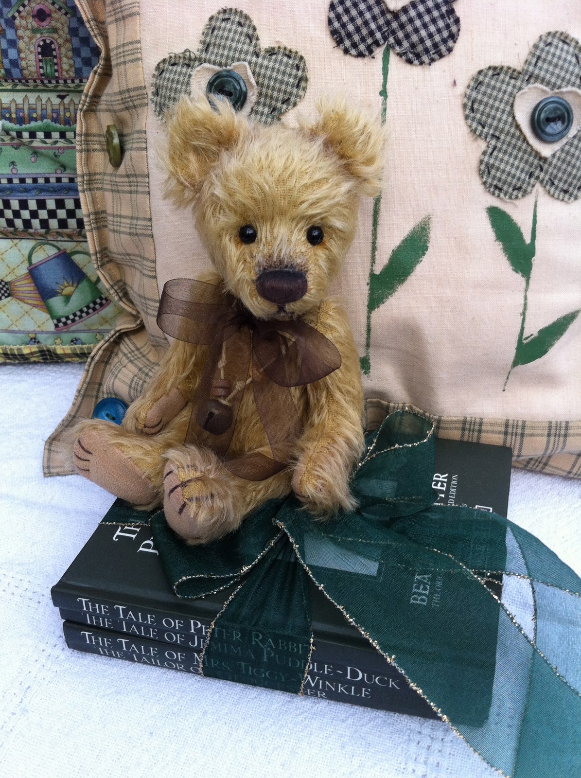 Lella Loves...: Teddy Bears (Display Ideas)