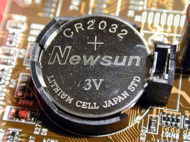 El reloj y la pila CMOS ~ Placa Madre (MotherBoard)