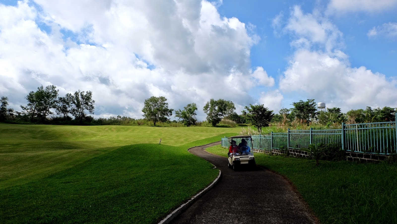 In the Philippines, Caliraya Mountain Lake Resort's Got Everything ...
