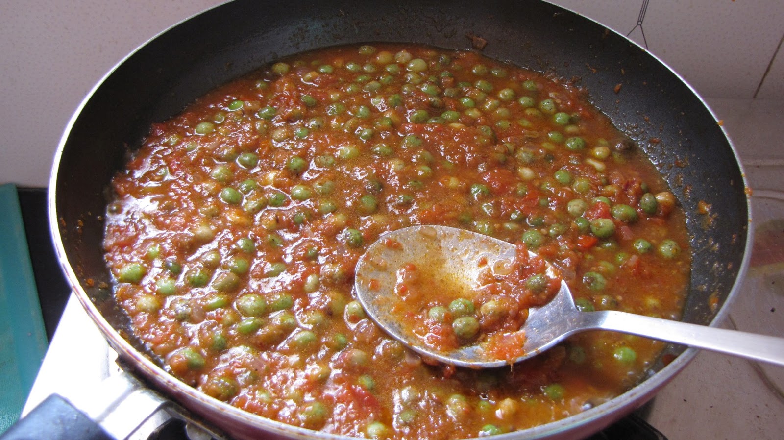 Cook's Diary: Fresh Pigeon Peas (Tur Beans) Gravy
