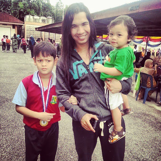 Gambar Romantis Edrie Hashim bersama Pat Candy