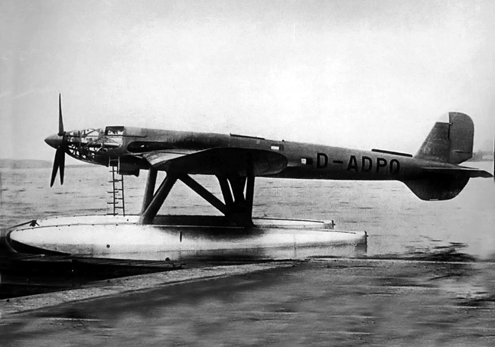 Aviação em Floripa: Heinkel He 119