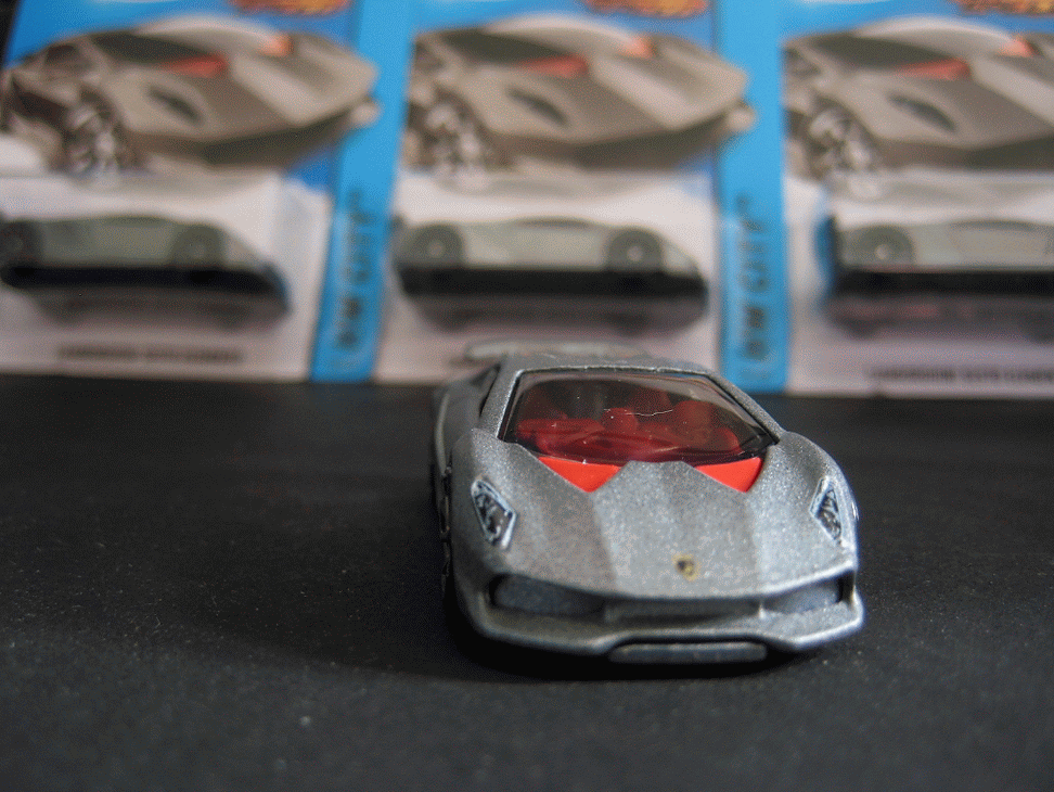 HumWheels: 2014 Hot Wheels Lamborghini Sesto Elemento HumWheels: 2014 Hot Wheels Lamborghini Sesto Elemento