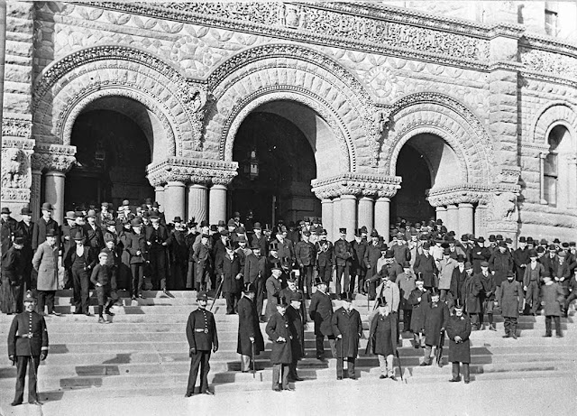 Toronto Then and Now: # 41 ~ Toronto's "Old" City Hall, Then and Now