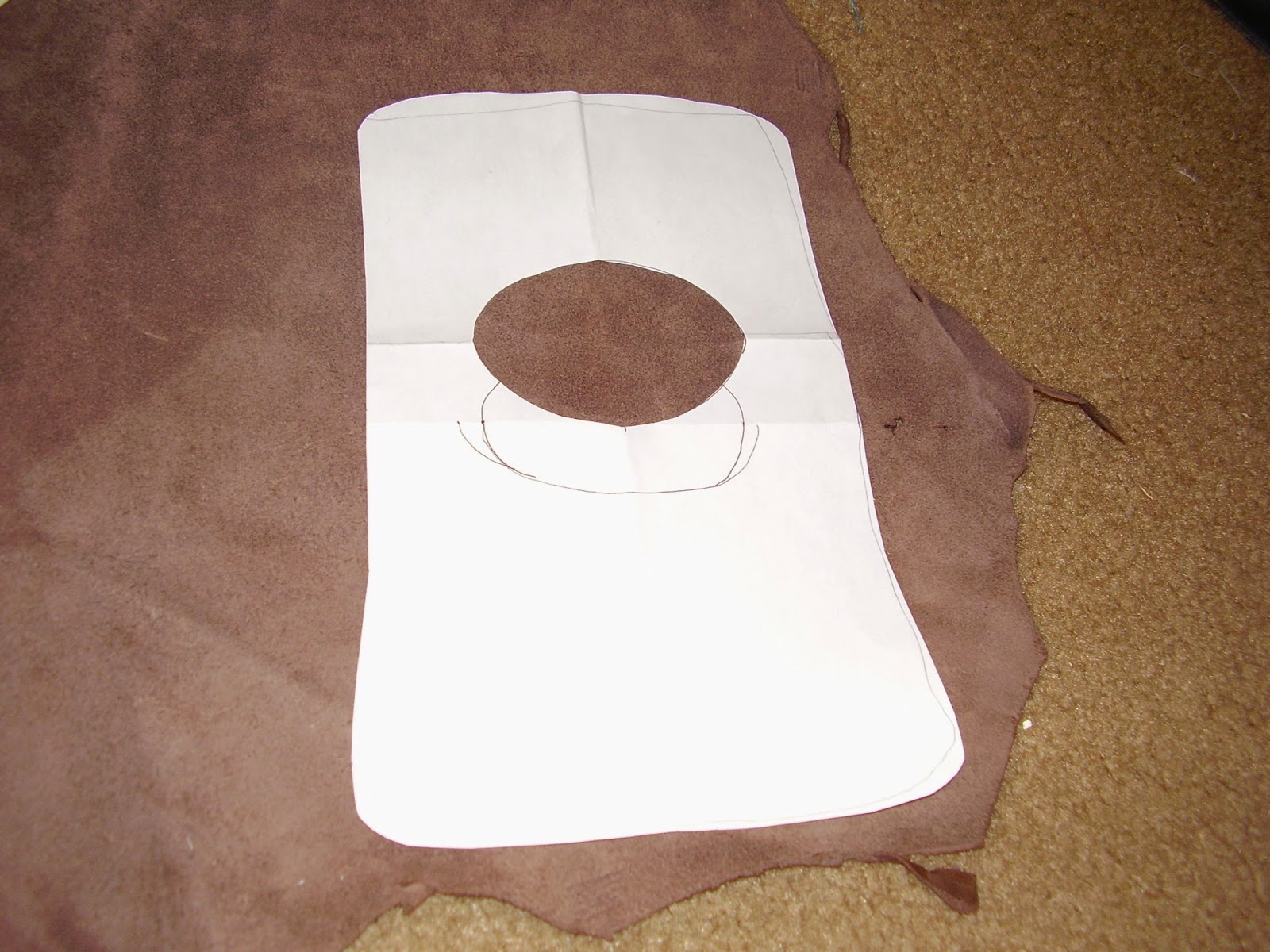 For Mothers' Day: A Medieval Belt Pouch | Beth's Bobbins