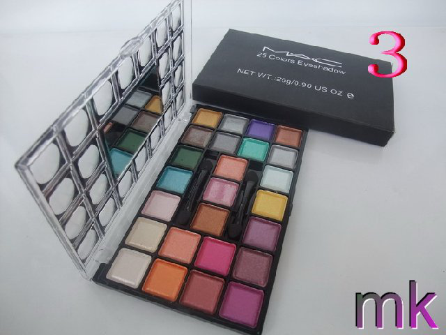 SHE FASHION CLUB: Mac Makeup Kits