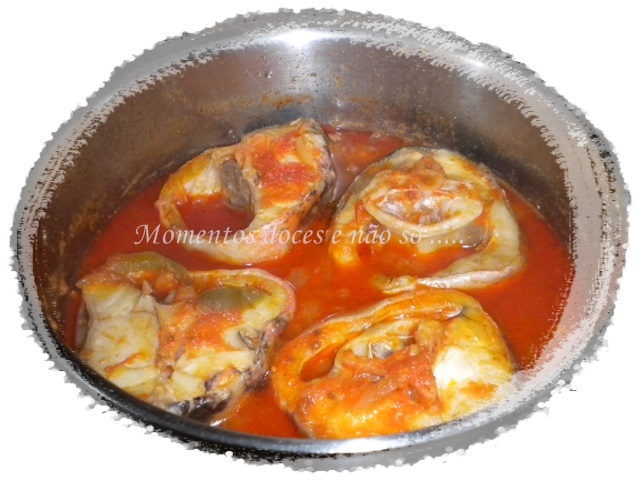 Momentos doces e não só .......: Maruca estufada