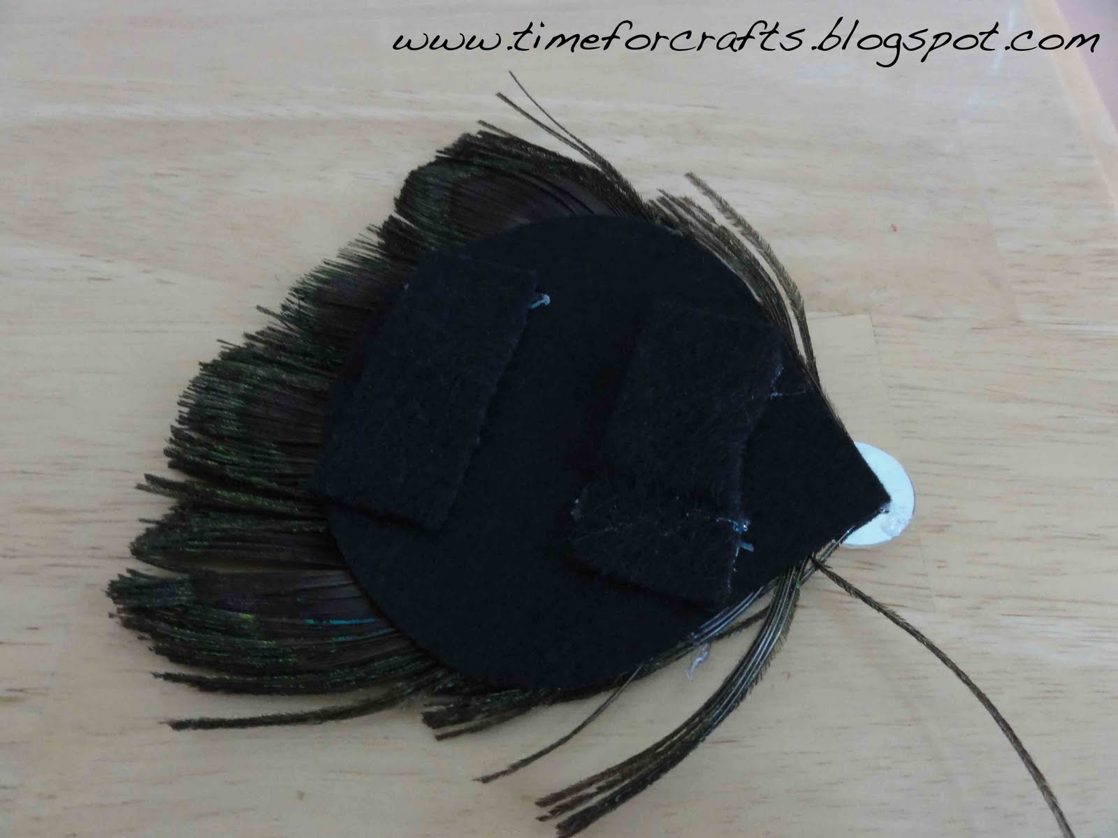 Time For Crafts: Peacock Feather Headband