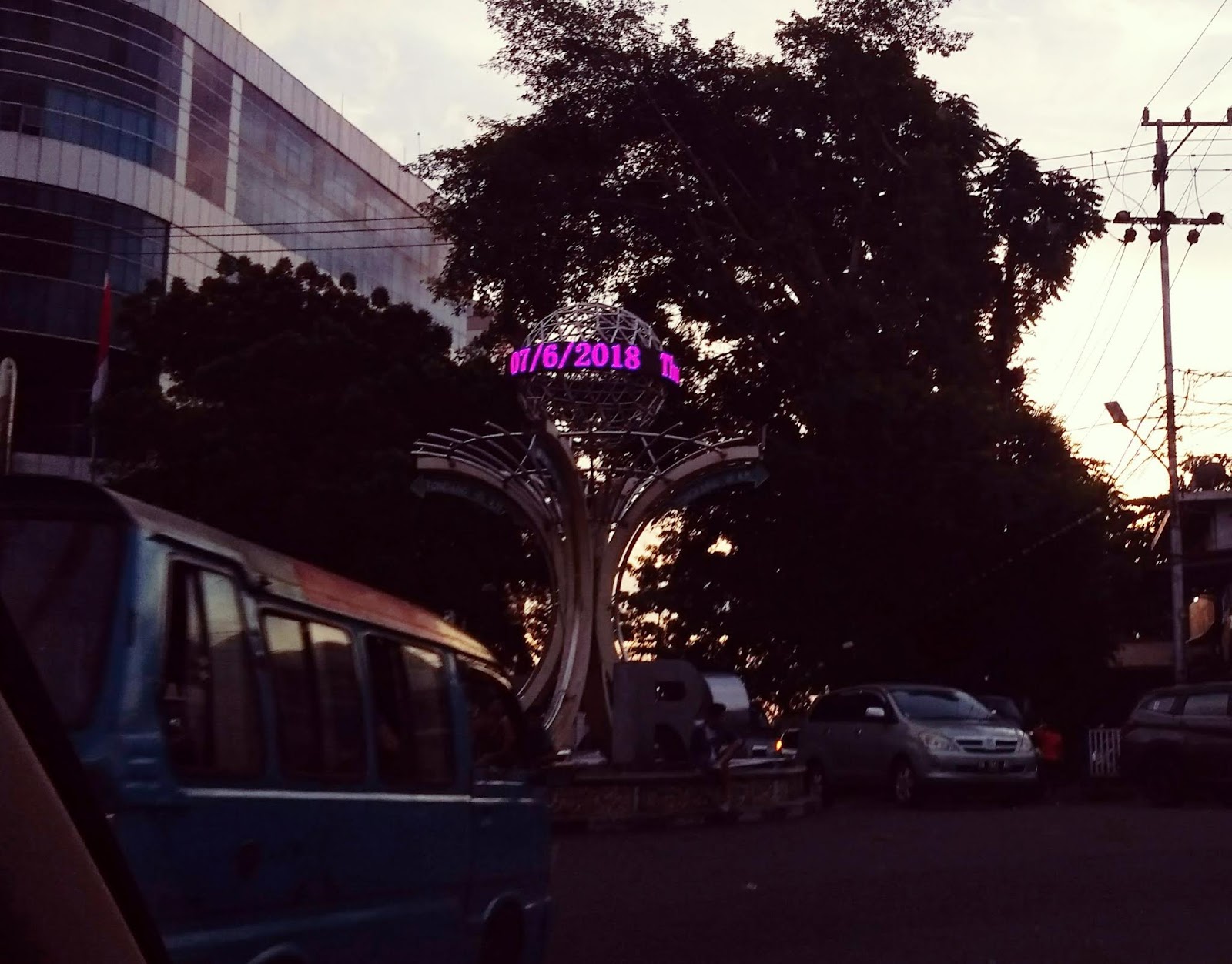 Zero Point Jantung Kota Manado ~ Wisata Syarta - Stevenly Takapaha