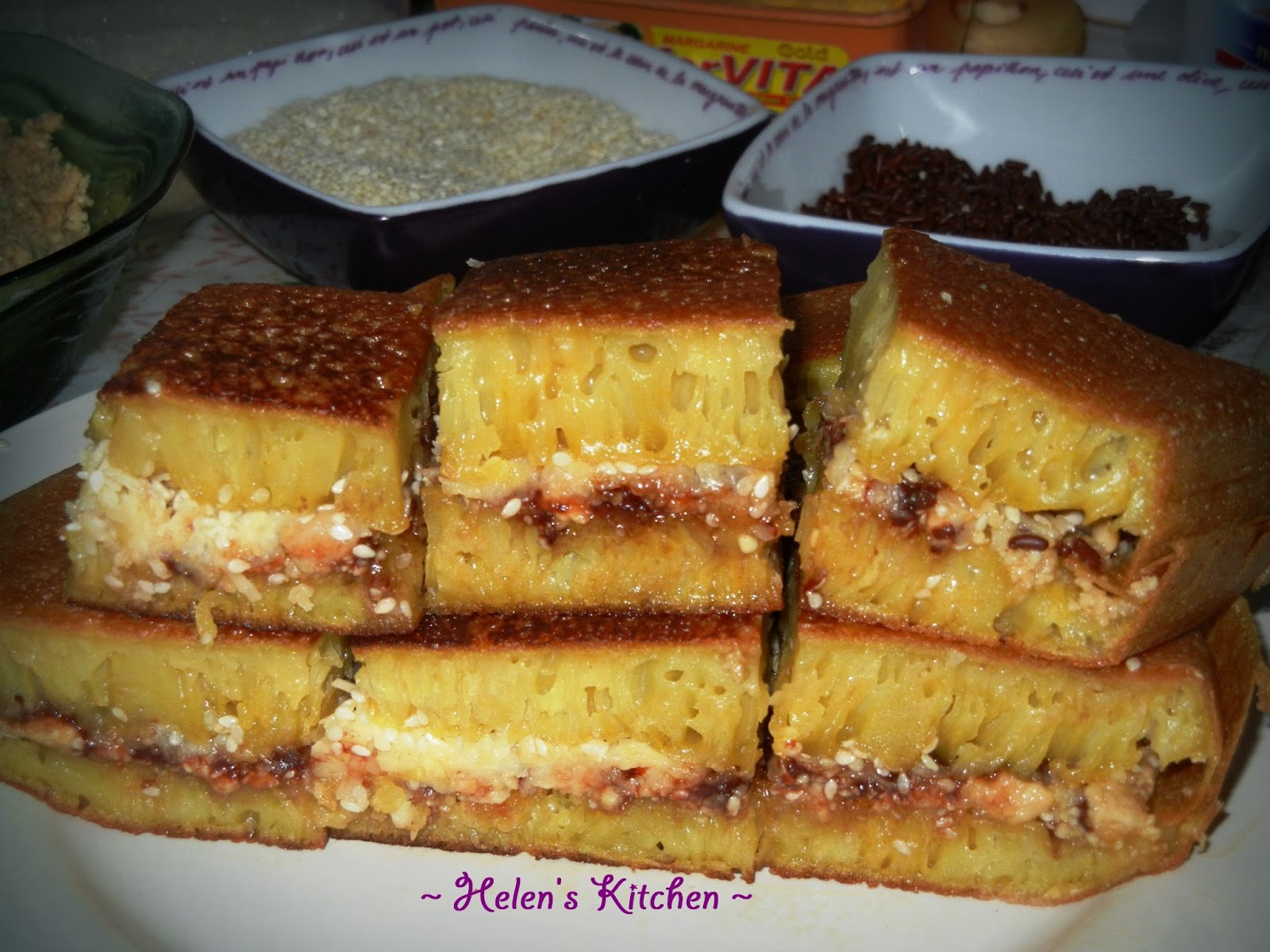 Helen's Kitchen: Martabak Manis Terang Bulan