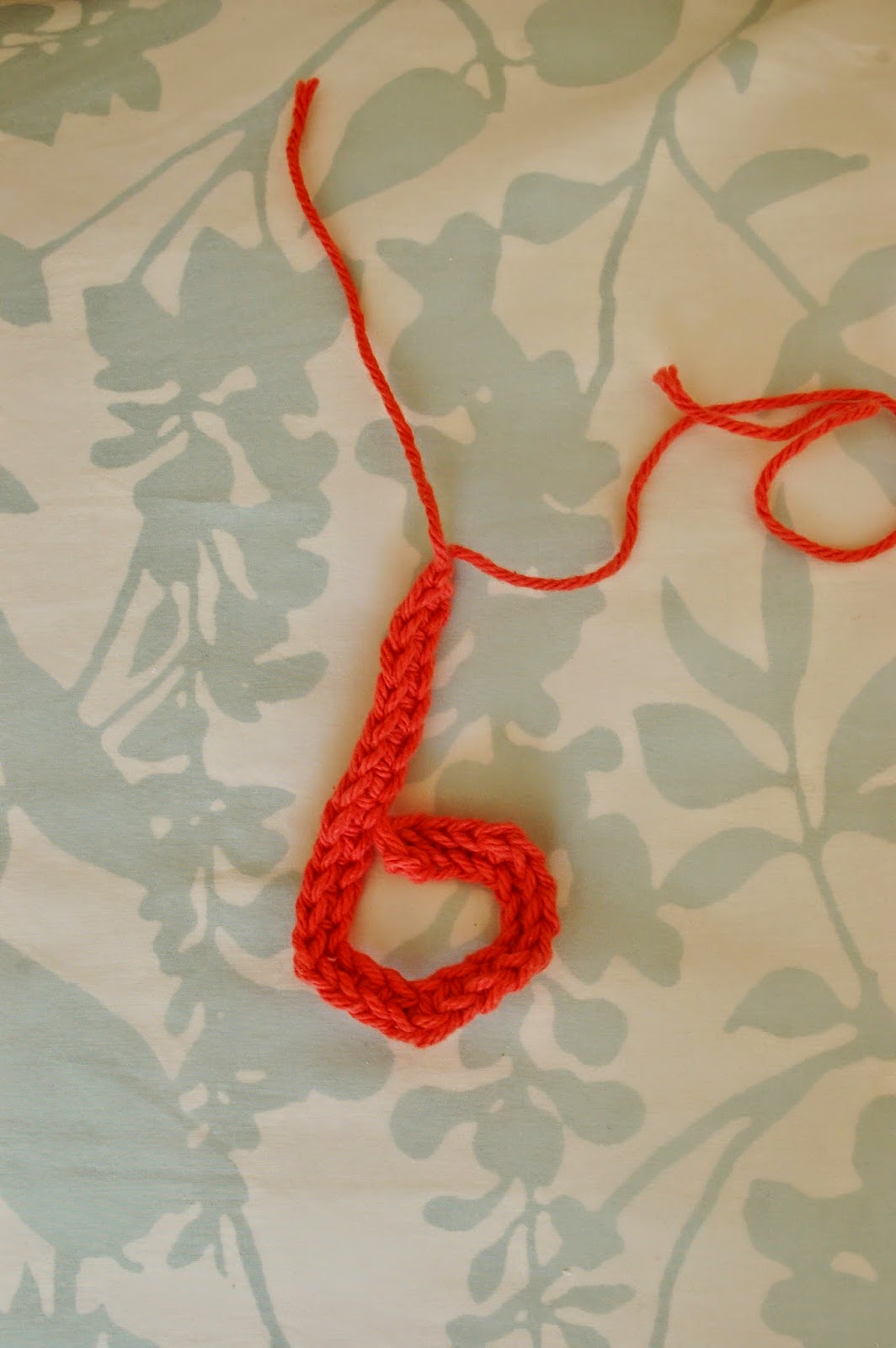 Alli Crafts: Free Pattern: Number Appliques