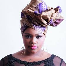 Júlia Duarte desafia Neyma e Mr.Kuka a dançarem o MOZ STYLE | Moz Tindzava