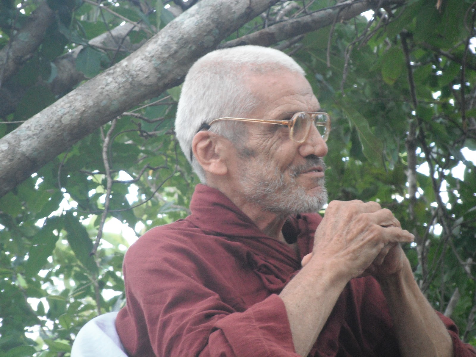 Bhante Yogavacara Rahula: Meetings with a Remarkable Monk