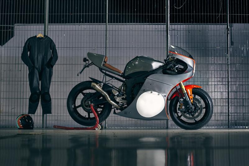 VOROMV Moto: Especial Vintage Addiction Crew. Yamaha R6 Classic Racer ...