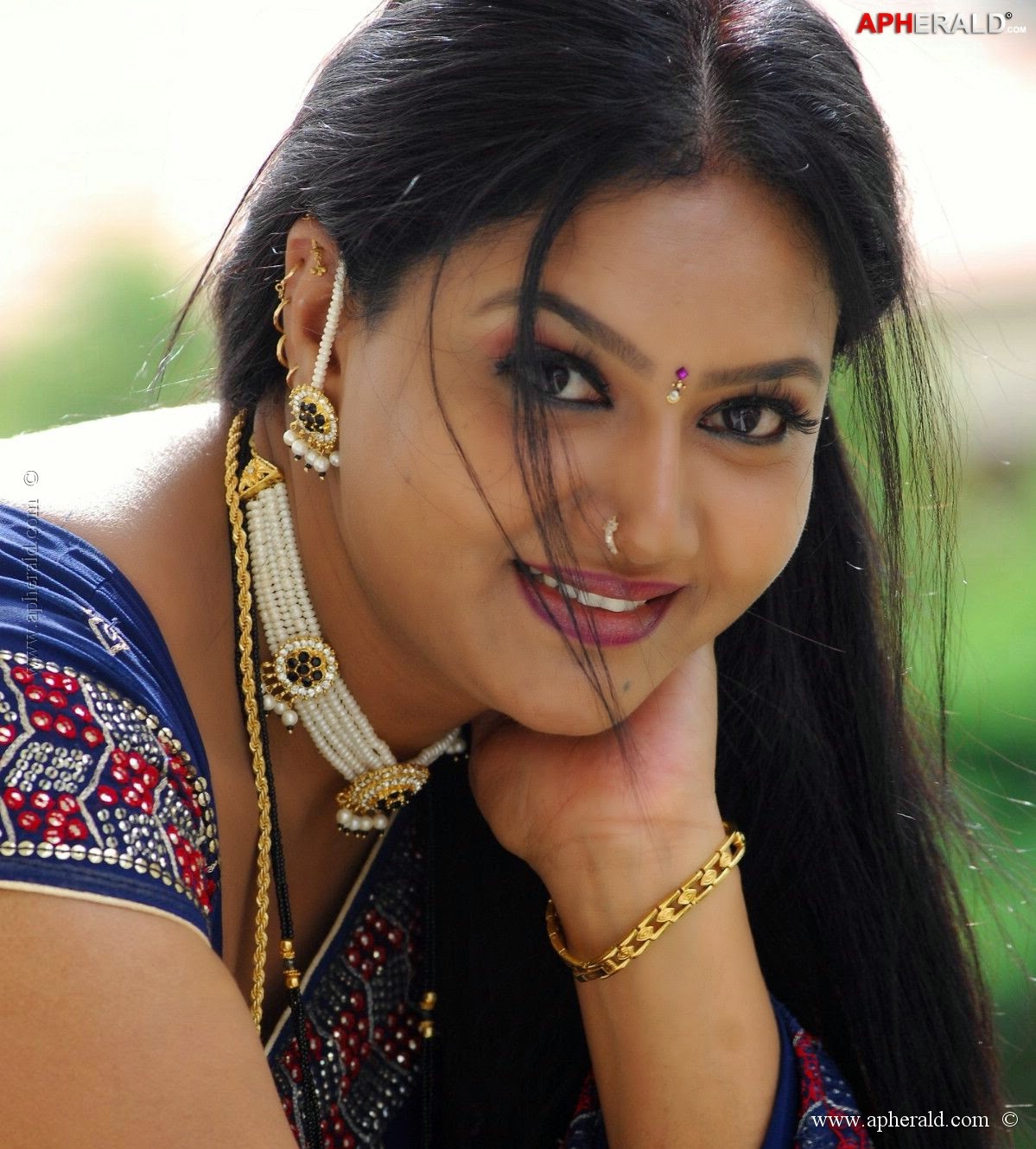Hot House Wife Photos Hot Indian Aunties