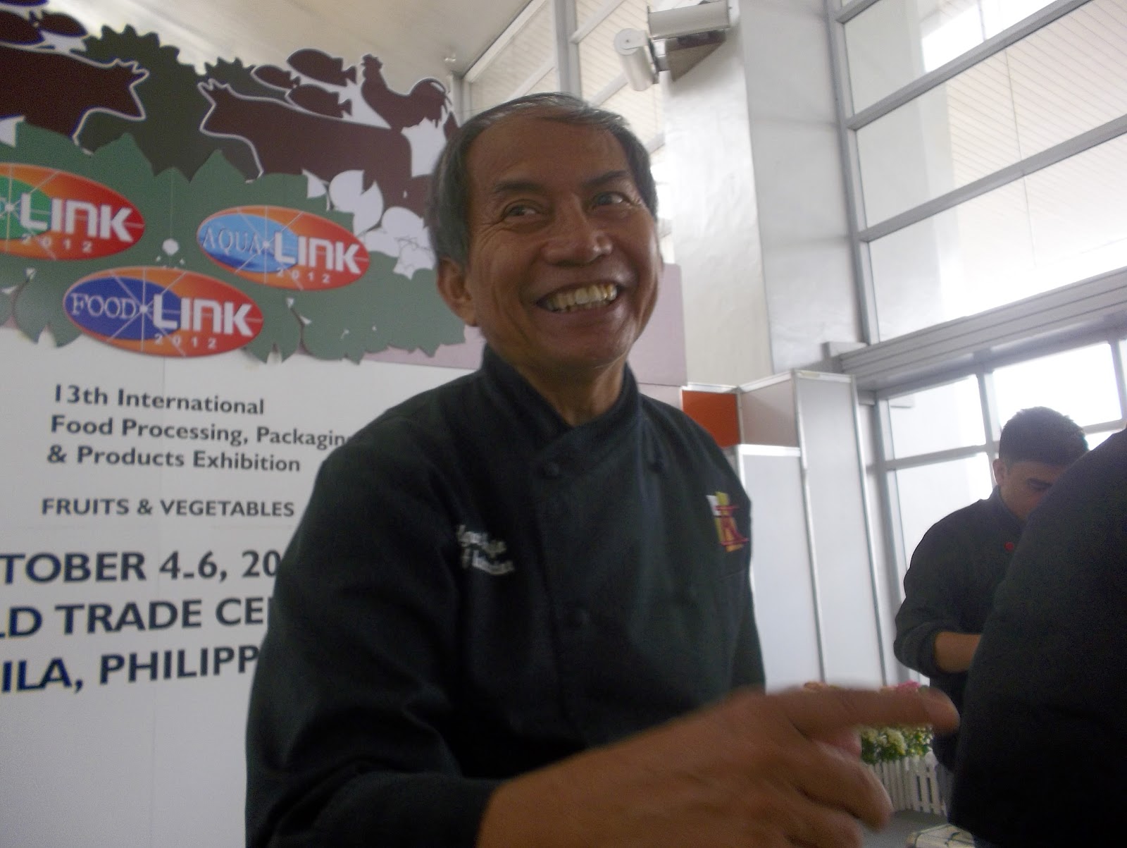 Eat, Work and Blog: Pompano: Fishta Seafood's flagship product