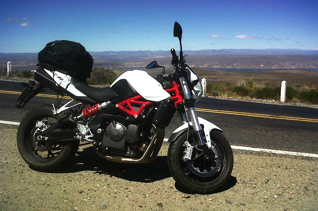 De Rutas y Motos: Keeway RK6