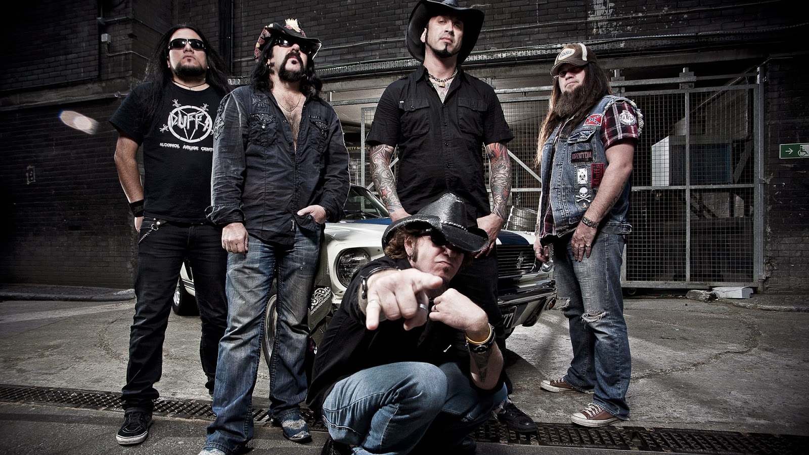 Jolly Joker`s Ohrenbalsam: HELLYEAH, BAND OF BROTHERS, CD, 2012