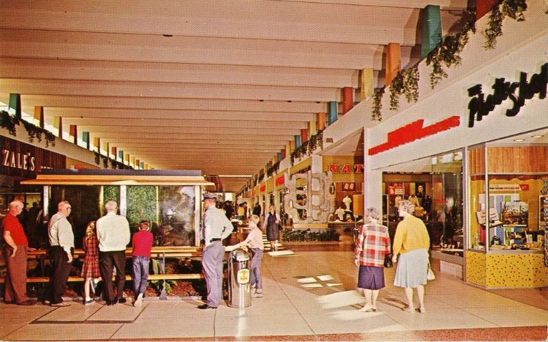 48 Amazing Pics Show American Shopping Malls in the 1950s and 1960s ...