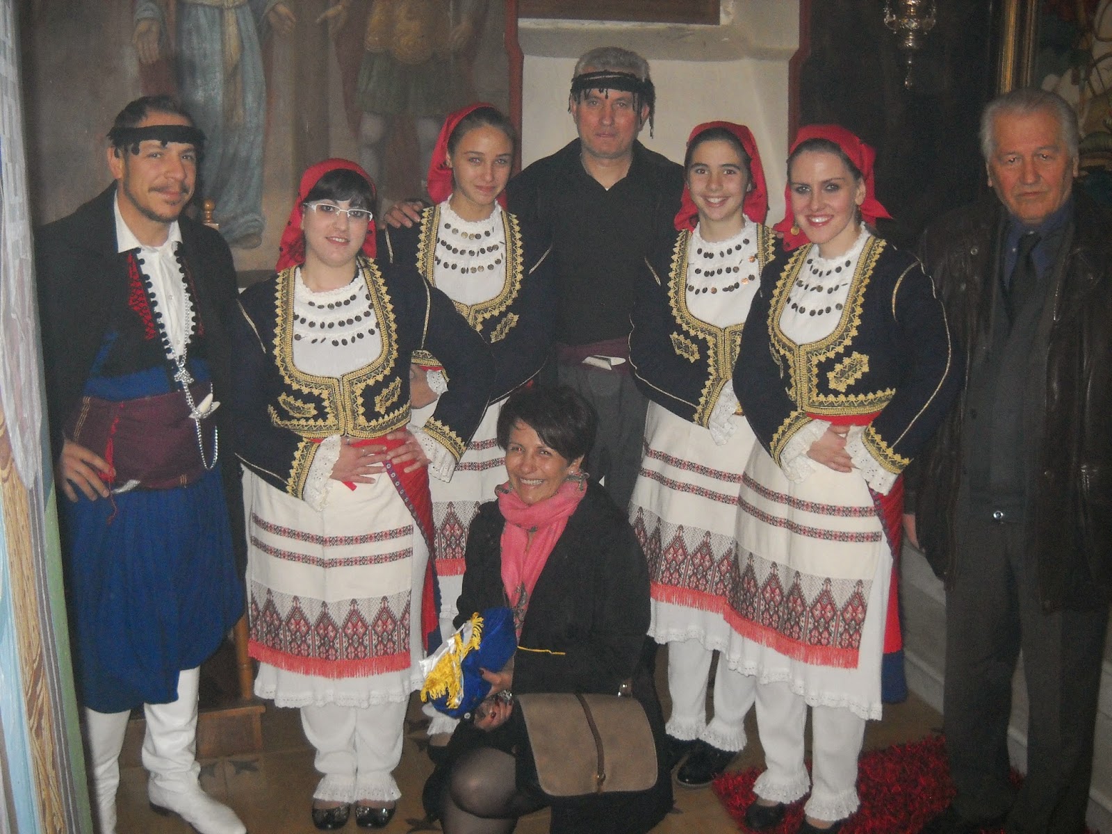 ΜΕΓΑΛΑ ΚΑΛΥΒΙΑ - ΤΟ ΣΠΙΤΙ ΤΟΥ ΠΟΛΙΤΙΣΜΟΥ: Πολλοί μεγαλοκαλυβιώτες στην ...