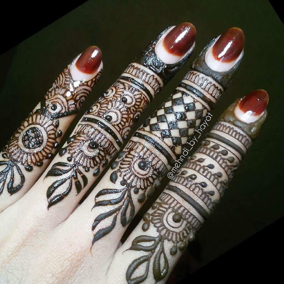 Mehandi Designs: Finger designs by Hayat