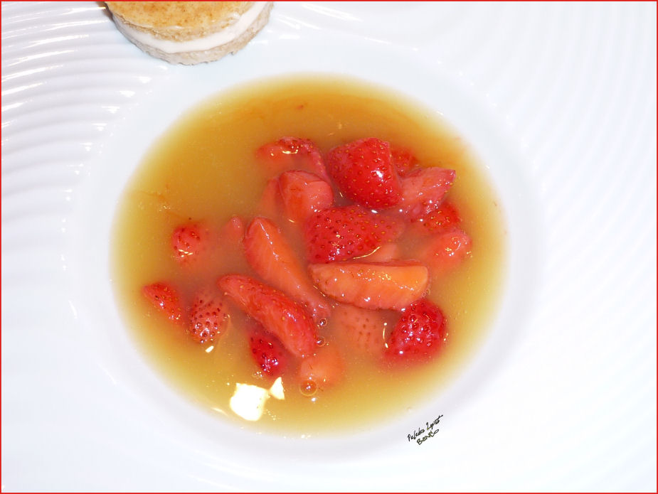 Lou Paladar Lepet: Fraises & Nage à la Rhubarbe ...
